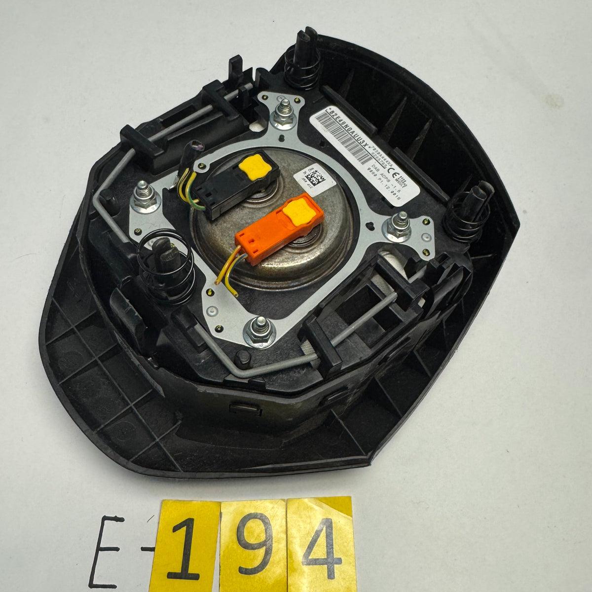 Mitsubishi Outlander Driver Airbag Genuine OEM (2016–2020) | Steering ...